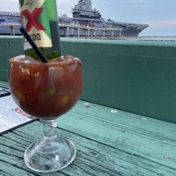 PIER 99 - Updated March 2025 - 366 Photos & 727 Reviews - 2822 N ...