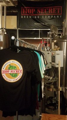 HOP SECRET - 150 Photos & 84 Reviews - Breweries - 162 W Pomona Ave ...