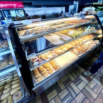 RICOMINI BAKERY - Updated December 2025 - 41 Photos & 43 Reviews ...