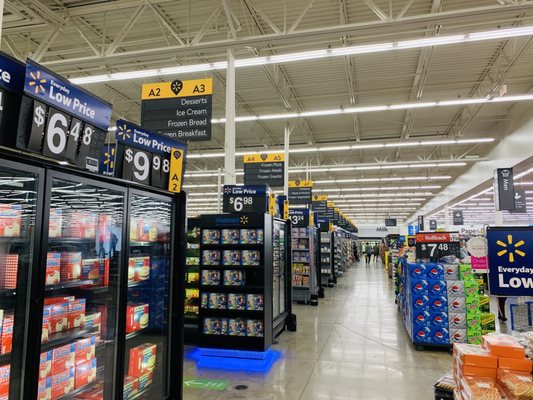 WALMART SUPERCENTER - 89 Photos & 94 Reviews - 550 Providence Hwy ...