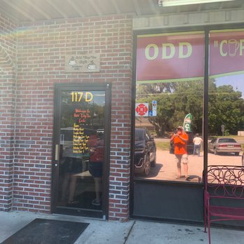 ODD CUPLES CAFE - Updated October 2024 - 37 Photos & 57 Reviews - 117 W ...