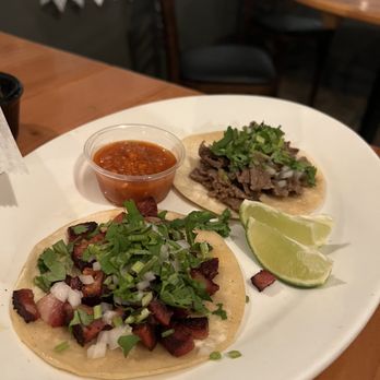 CHILANGOS - Updated October 2025 - 204 Photos & 323 Reviews - 447 ...