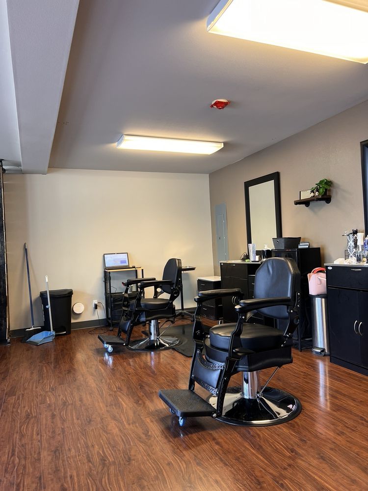 THE OL’ BARBERSHOP - Updated December 2025 - 11 Photos & 19 Reviews ...