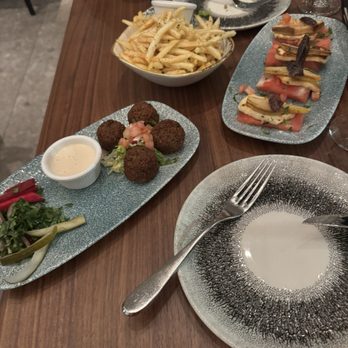 SERAY - Updated December 2025 - 201 Photos & 84 Reviews - 160 Maple Ave ...