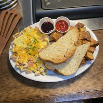 SLAPPY CAKES - Updated July 2025 - 805 Photos & 962 Reviews - 4246 SE ...