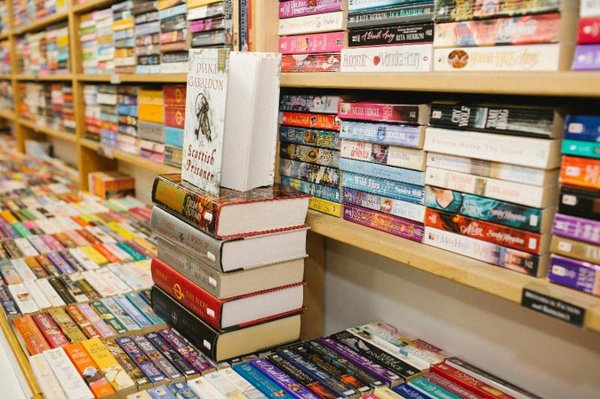 THE BOOK MAN - Updated January 2026 - 29 Photos & 15 Reviews - 45939 ...