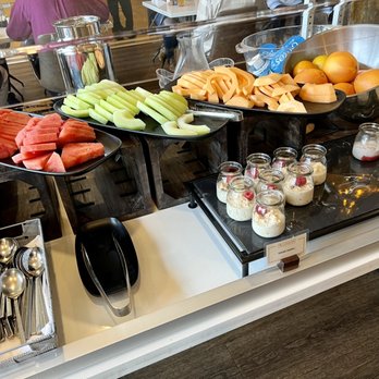 H2 KITCHEN + BAR - Updated May 2024 - 231 Photos & 78 Reviews - 1601 ...