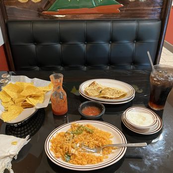 EL VIAJERO - Updated September 2025 - 25 Photos & 20 Reviews - 1461 ...