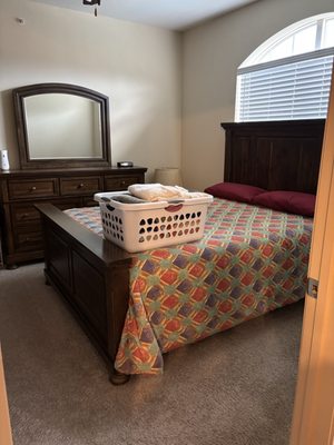 BIZZY B. PROFESSIONAL CLEANING SERVICES - Updated January 2026 - 261 ...