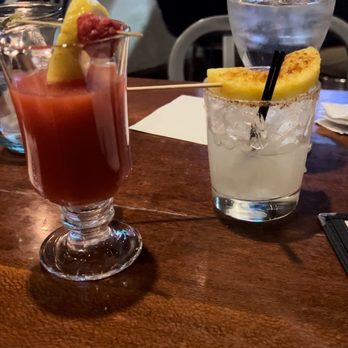 ROBERTS BLOCK RESTAURANT & BAR - 169 Photos & 197 Reviews - 2 Roberts ...