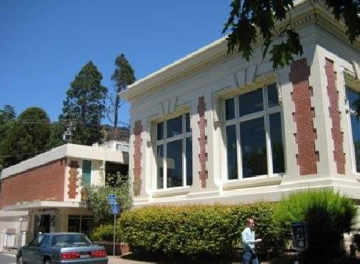 SAN RAFAEL PUBLIC LIBRARY - Updated January 2026 - 15 Photos & 27 ...