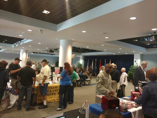 LOS ANGELES AIR FORCE BASE - Updated October 2025 - 21 Photos & 28 ...