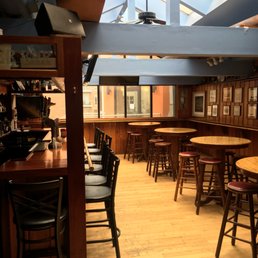 CAVANAUGHS HEADHOUSE - Updated June 2025 - 63 Photos & 132 Reviews ...