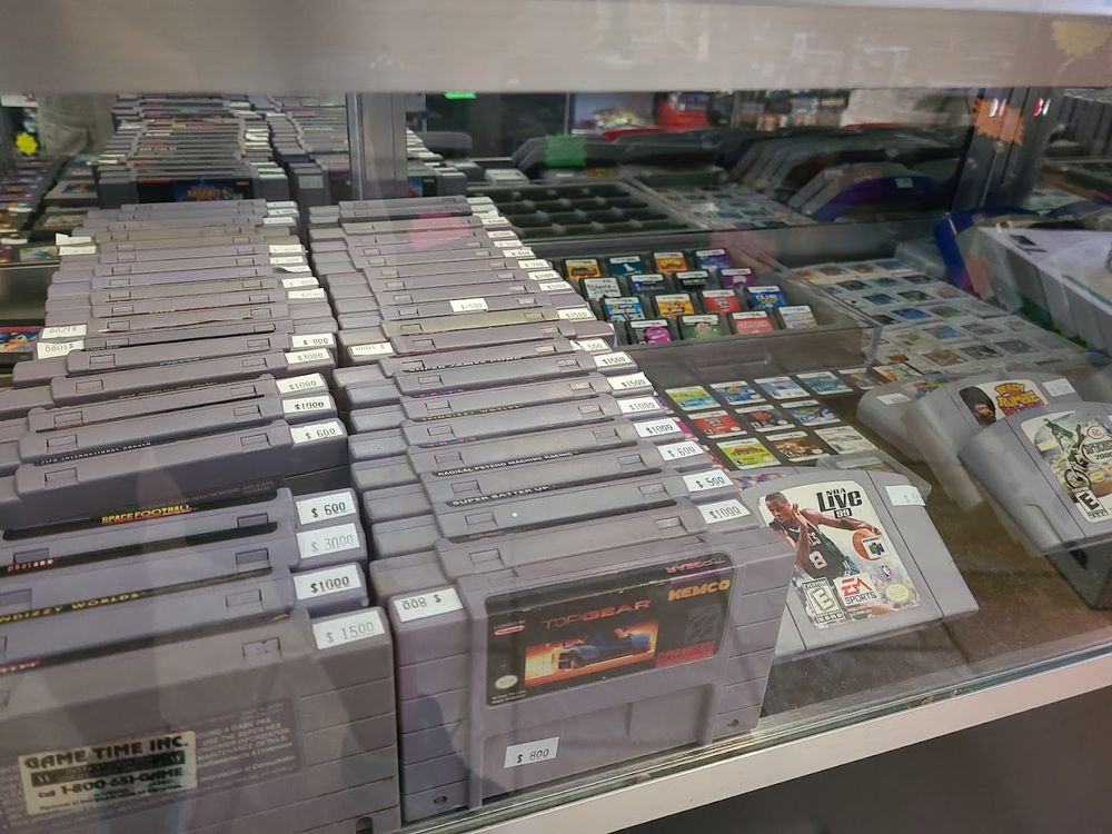 LEVEL UP ELECTRONICS - Updated October 2025 - 18 Clinton St ...