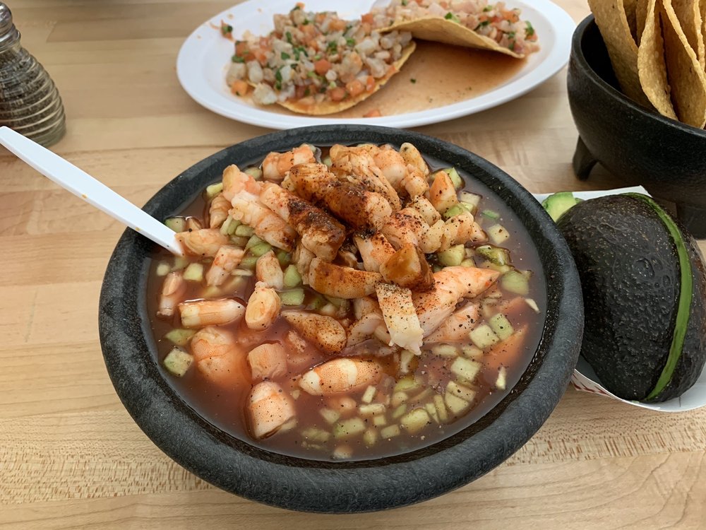 MARISCOS EL COMPA DE MAZATLAN - 81 Photos & 97 Reviews - 5454 Etiwanda ...