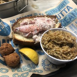 THE FISH JOINT - Updated November 2024 - 435 Photos & 400 Reviews ...