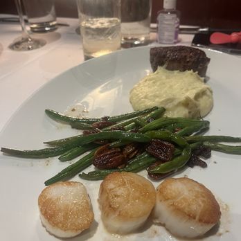 J GILBERT’S - Updated February 2025 - 1443 Photos & 1142 Reviews - 6930 ...