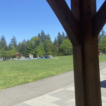 CROSSROADS PARK - 77 Photos & 33 Reviews - 16000 NE 10th St, Bellevue ...