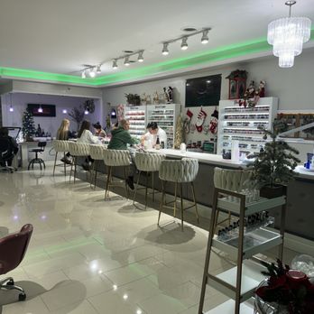 COSMO SPA NAILS - Updated January 2026 - 89 Photos & 50 Reviews - 3907 ...