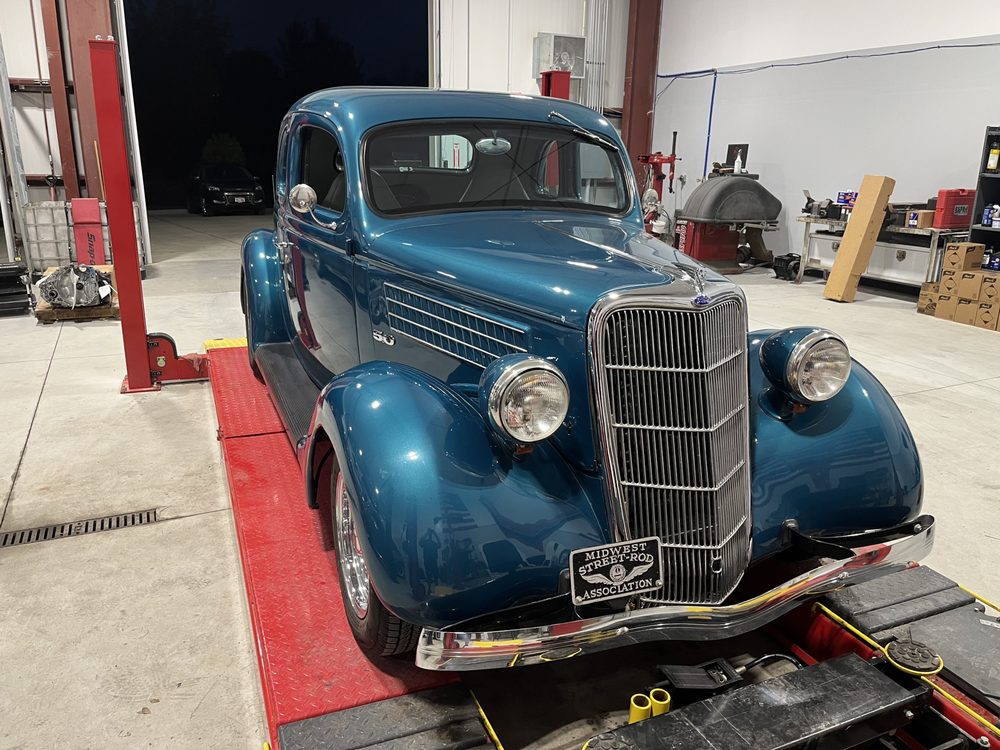 PERRY AUTO CARE - Updated September 2025 - 10 Photos - 20343 Blondo ...