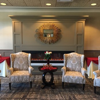 ROUND HILL COUNTRY CLUB - Updated January 2026 - 60 Photos & 66 Reviews ...