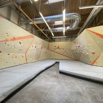 MOVEMENT RINO - Updated December 2025 - 49 Photos & 31 Reviews - 3201 ...