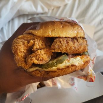 HOLY BUCKETS HALAL CHICKEN & PIZZA - Updated December 2025 - 129 Photos ...