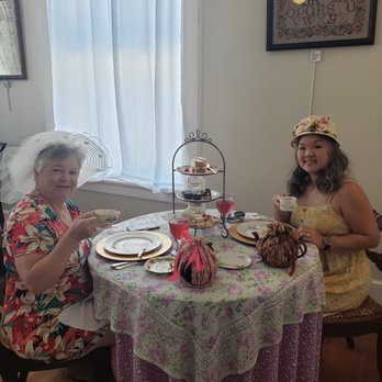 LAURA’S TEA ROOM - Updated January 2025 - 125 Photos & 51 Reviews - 105 ...