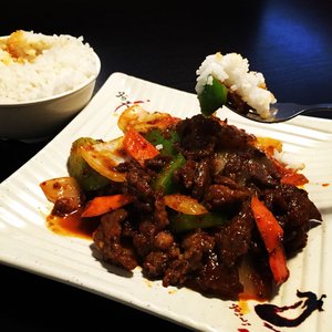 ZOZO RESTAURANT - Updated December 2025 - 23 Photos & 19 Reviews - 106 ...