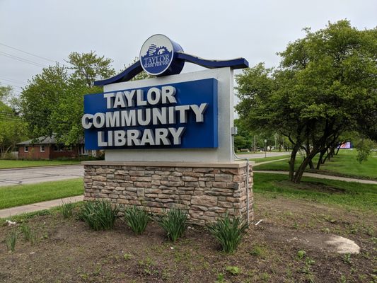 TAYLOR COMMUNITY LIBRARY - Updated November 2025 - 18 Photos - 12303 ...