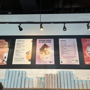 MOLLY MOON’S HOMEMADE ICE CREAM - Updated July 2025 - 163 Photos & 90 ...