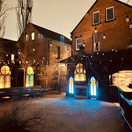 HOLY GRALE - Updated October 2025 - 719 Photos & 578 Reviews - 1034 ...