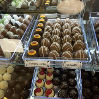 ADAMS FAIRACRE MARKET - Updated December 2025 - 35 Photos & 22 Reviews ...