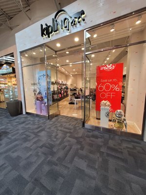 KIPLING - Updated August 2025 - 28 Photos - 1 Mills Cir, Ontario ...