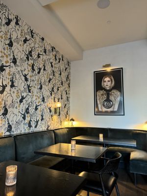 THE LIVELY - Updated July 2024 - 270 Photos & 116 Reviews - 505 W ...