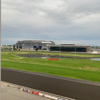 MEADOWLANDS RACING & ENTERTAINMENT - Updated July 2025 - 193 Photos ...
