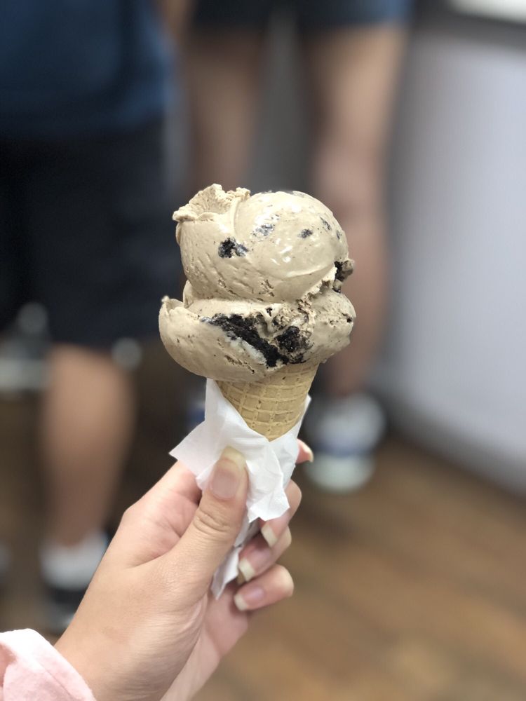 DAVIS CREAMERY - Updated March 2025 - 376 Photos & 401 Reviews - 113 E ...