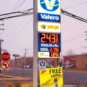 BUSY BEE STORES - Updated April 2025 - 10 Photos - 3980 Austin Blvd ...