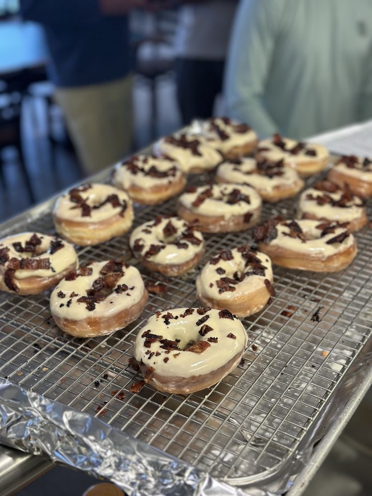 THE EMERALD ANCHOR - Updated August 2024 - 2000 Miracle Strip Pkwy SE ...