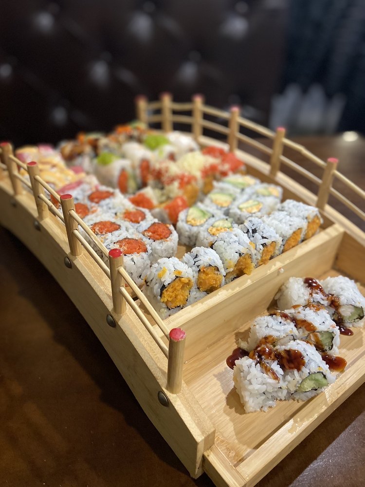 SUSHI QUEEN - Japanese - 158 Photos & 116 Reviews - 46240 Potomac Run ...