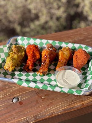 THREE PINTS PUB - Updated June 2024 - 84 Photos & 67 Reviews - 10710 ...