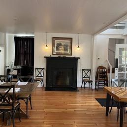 FILBERTS FARMHOUSE KITCHEN - Updated December 2025 - 648 Photos & 576 ...