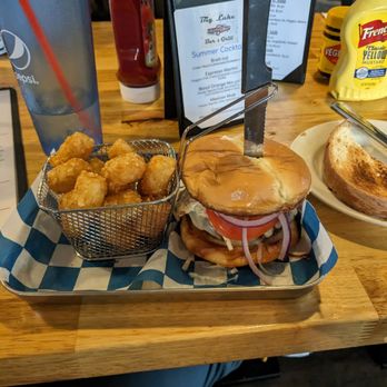 BIG LAKE BAR & GRILL - Updated December 2025 - 72 Photos & 88 Reviews ...