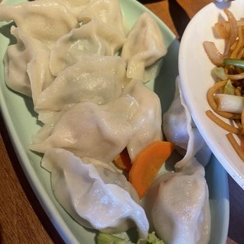 DUMPLING QUEEN - Updated October 2025 - 271 Photos & 209 Reviews ...