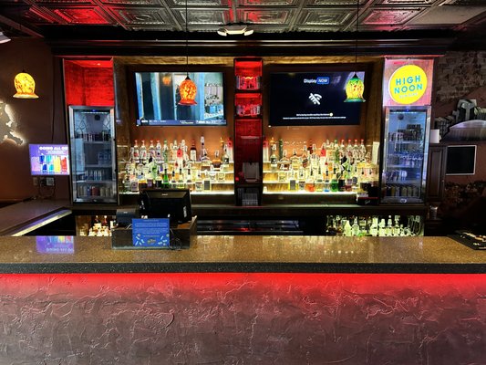 RAZZOO BAR & PATIO - Updated December 2025 - 219 Photos & 277 Reviews ...