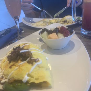 POLO’S CORNER - Updated June 2024 - 253 Photos & 232 Reviews - 2002 ...