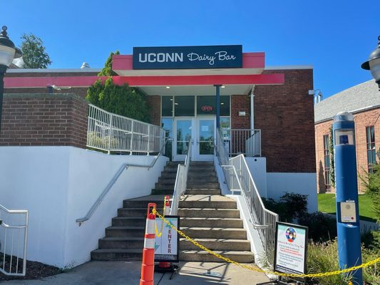 UCONN DAIRY BAR - 309 Photos & 244 Reviews - Ice Cream & Frozen Yogurt ...