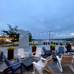 THE SALT LINE - Updated August 2025 - 1416 Photos & 810 Reviews - 79 ...