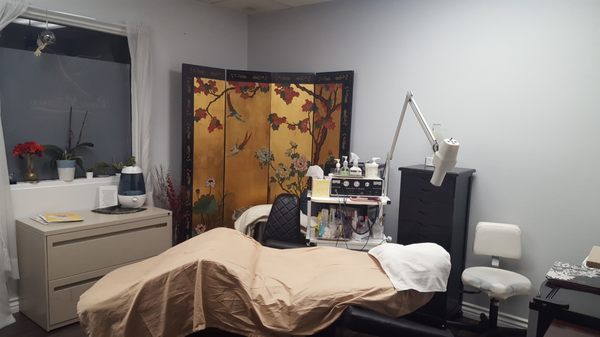 RENEE LAKEMAN EYELASH EXTENSIONS & ELECTROLYSIS - Updated June 2025 ...