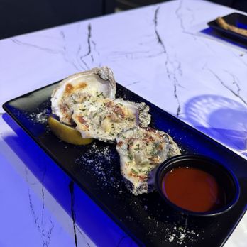 TRUFFLE CHICAGO - Updated January 2026 - 38 Photos & 15 Reviews - 1723 ...